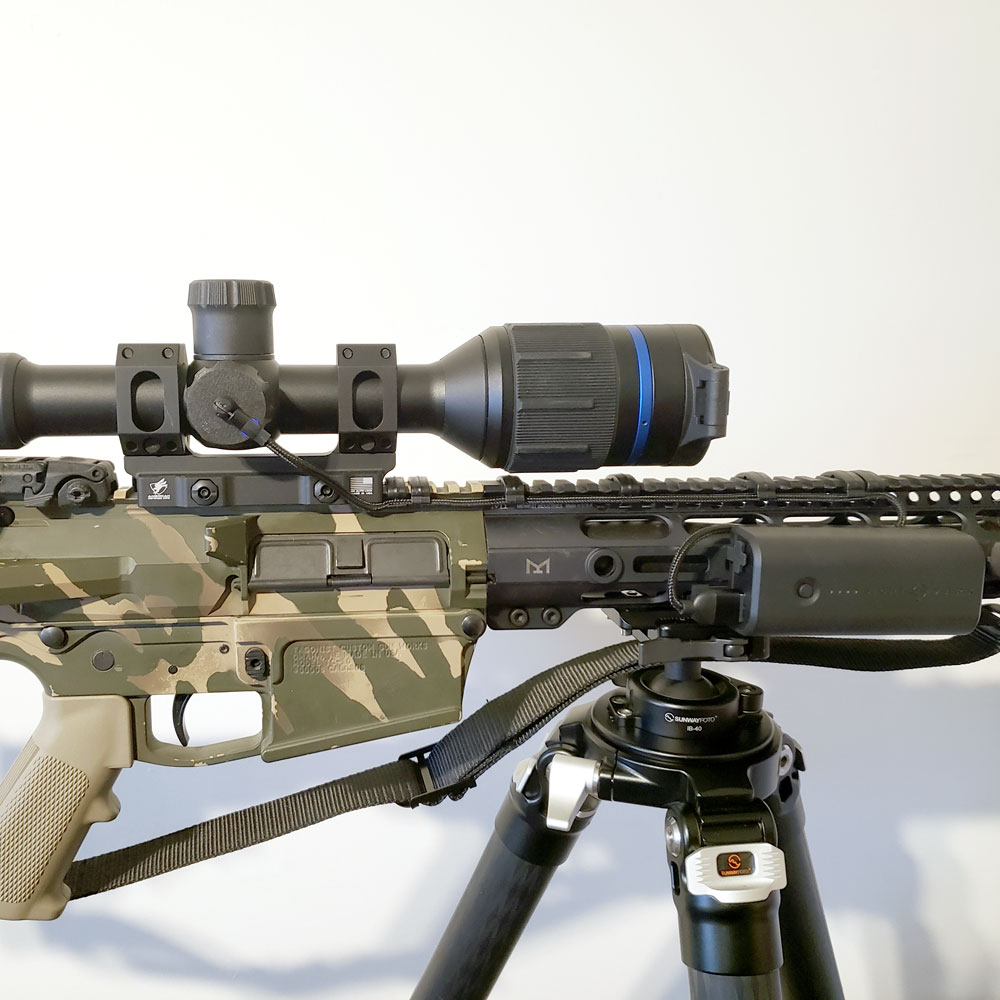 Fox Optic Pulsar Thermion external battery kit with Sightmark Picatinny ...